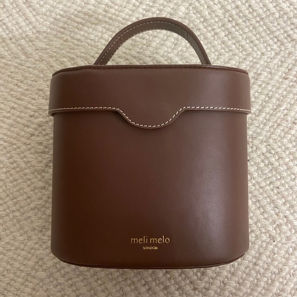Meli Melo | Bags | Meli Melo Kitty Argan Brown Leather Cross Body Bag ...